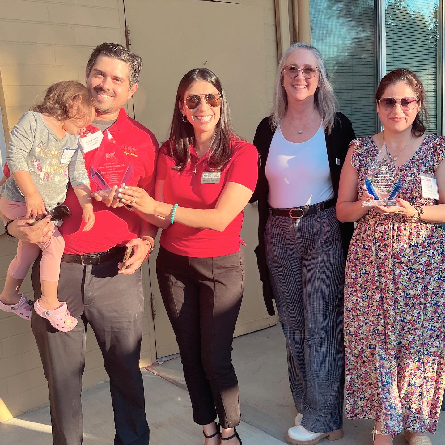 dale-and-monique-mascari-of-grocery-outlet-canoga-park-rebecca-lienhard-and-lisette-herrera-of ...